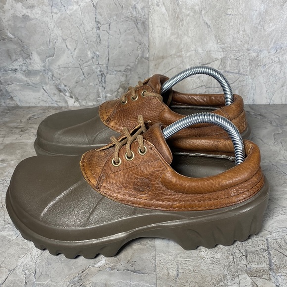 CROCS | Shoes | Crocs Islander Leather Clogs Size 9 | Poshmark